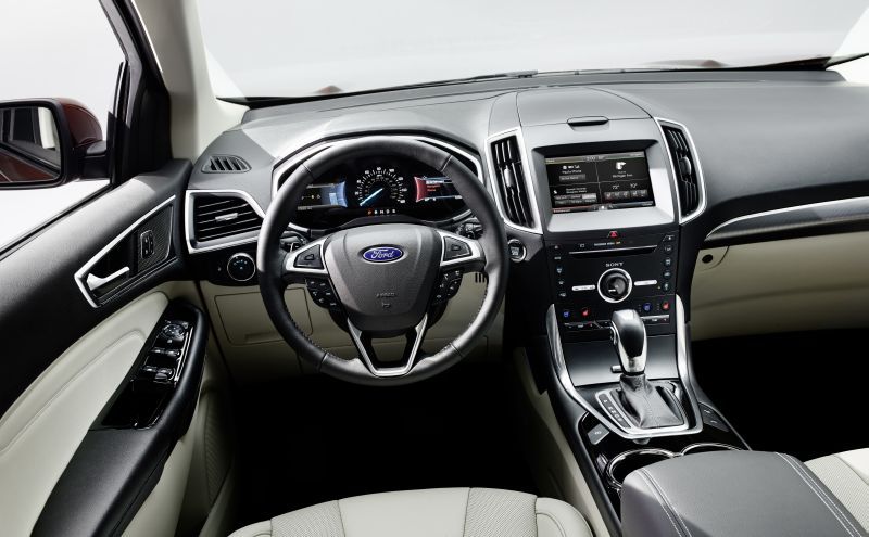 Ford Edge technical specifications and fuel economy